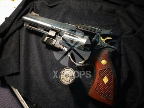 Destiny 2 Hawkmoon Feeling Lucky Replica – X Props